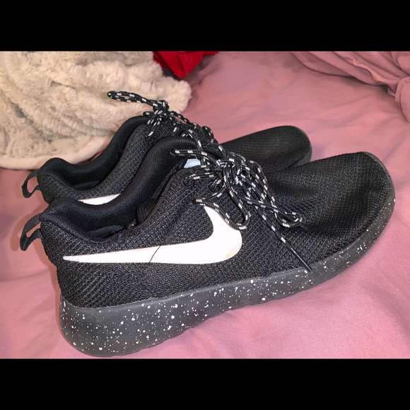Nike | Shoes | Nike Roaches | Poshmark